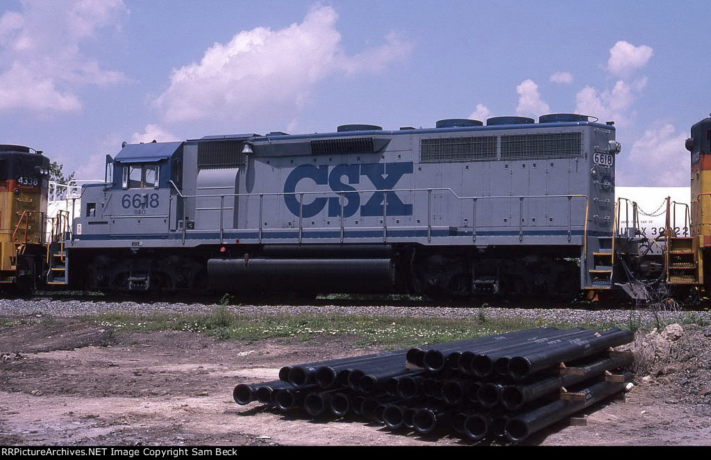 CSX 6618--New Paint